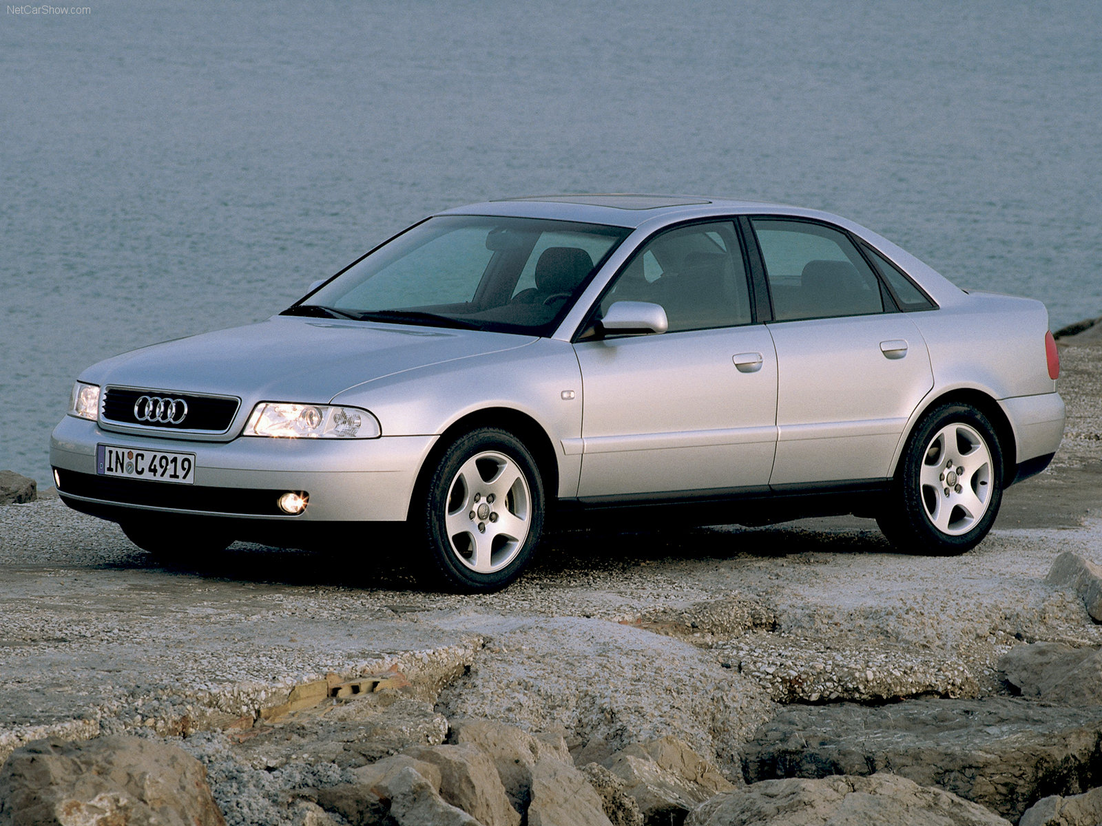 My perfect Audi A4. 3DTuning - probably the best car configurator!