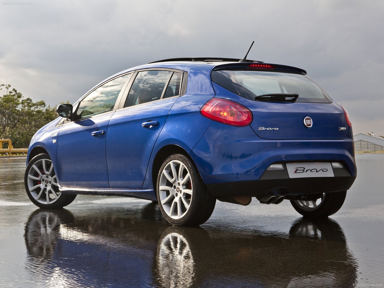 My perfect Fiat Bravo. 3DTuning - probably the best car configurator!