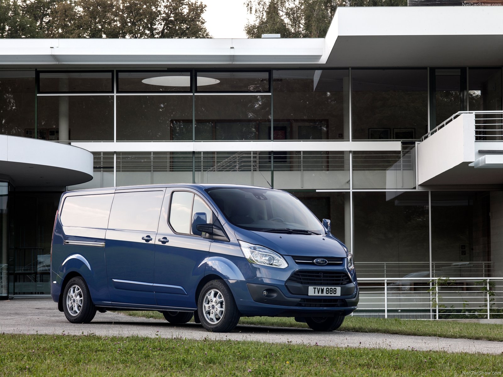 My perfect Ford Transit. 3DTuning - probably the best car configurator!