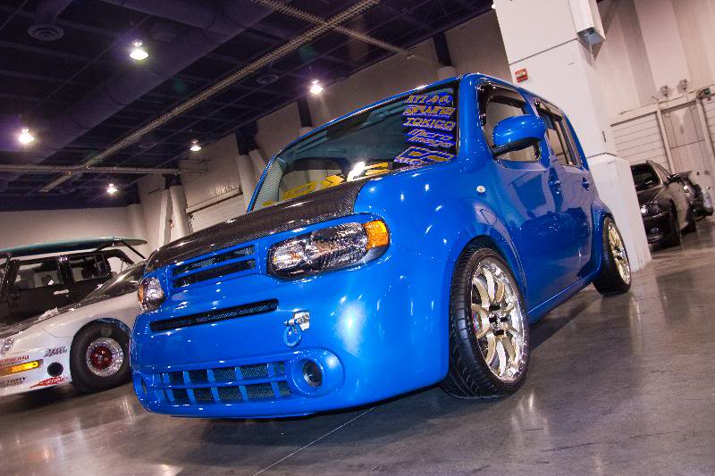 My perfect Nissan Cube. 3DTuning - probably the best car configurator!